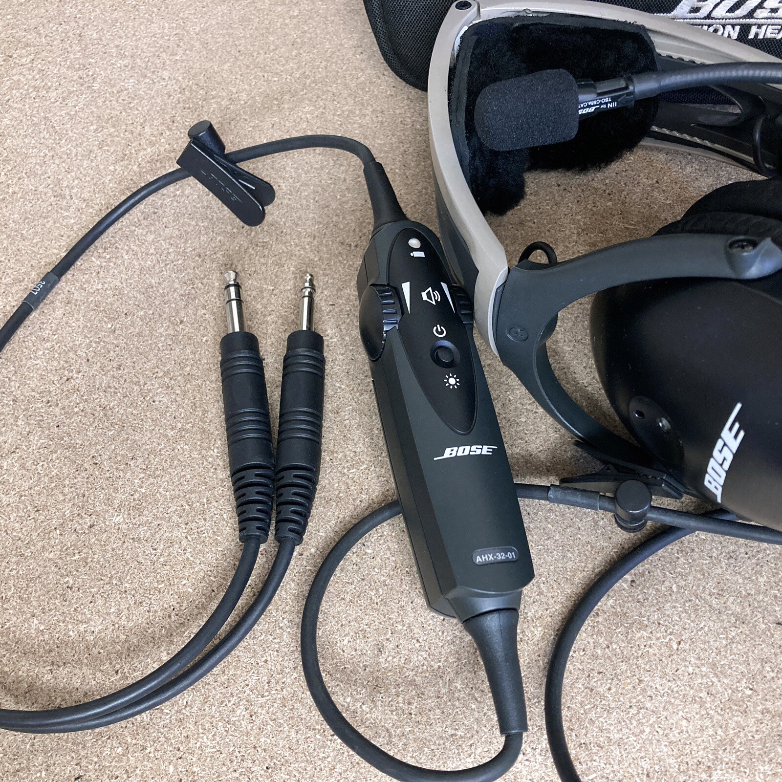 Refurbished Bose X Aviation A10 Dual GA Plugs Headset AHX-32-01 | eBay