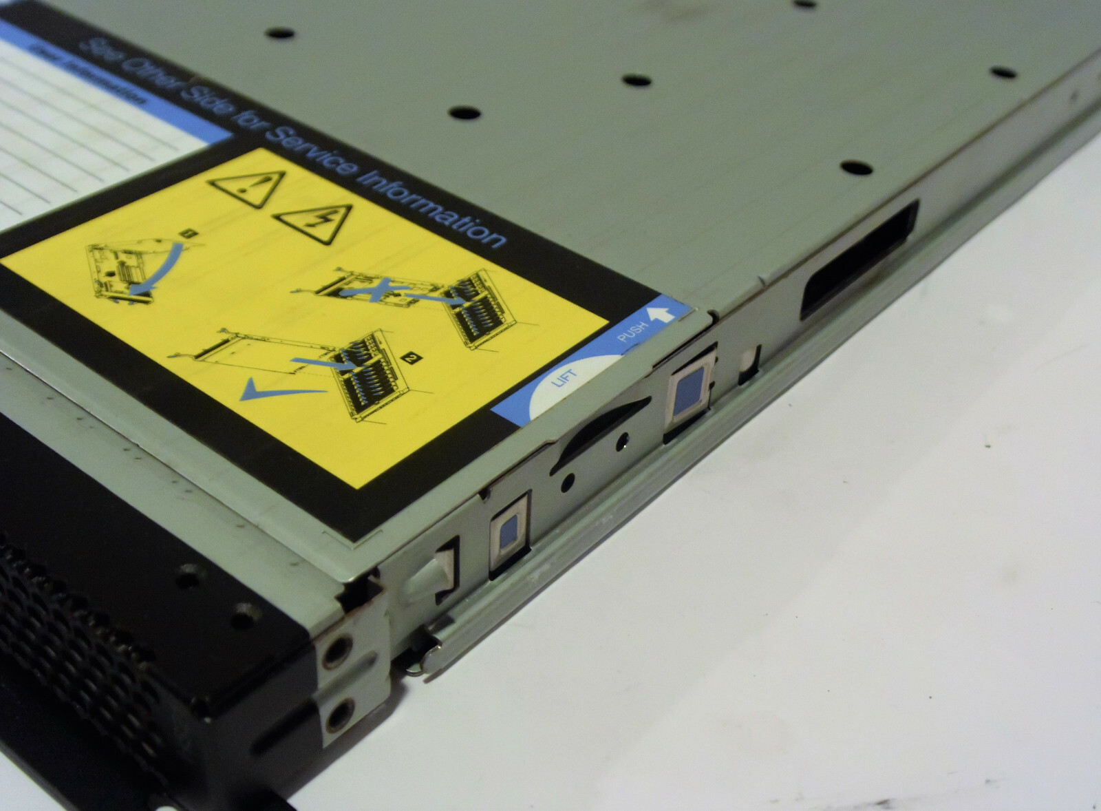 IBM BLADECENTER Hs21 XM 7995L2U (intel Xeon 5120 1.86ghz 3gb ...