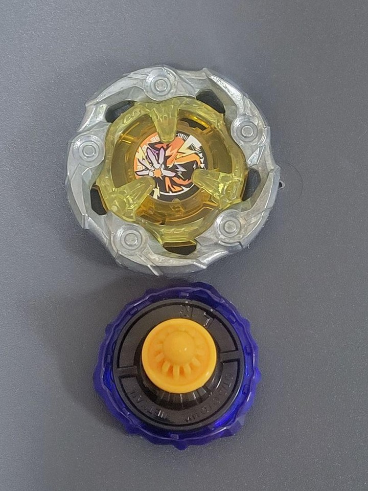 Beyblade X Wizard Rod 9-60B - Usato in condizioni da torneo, piccoli graffi | eBay
