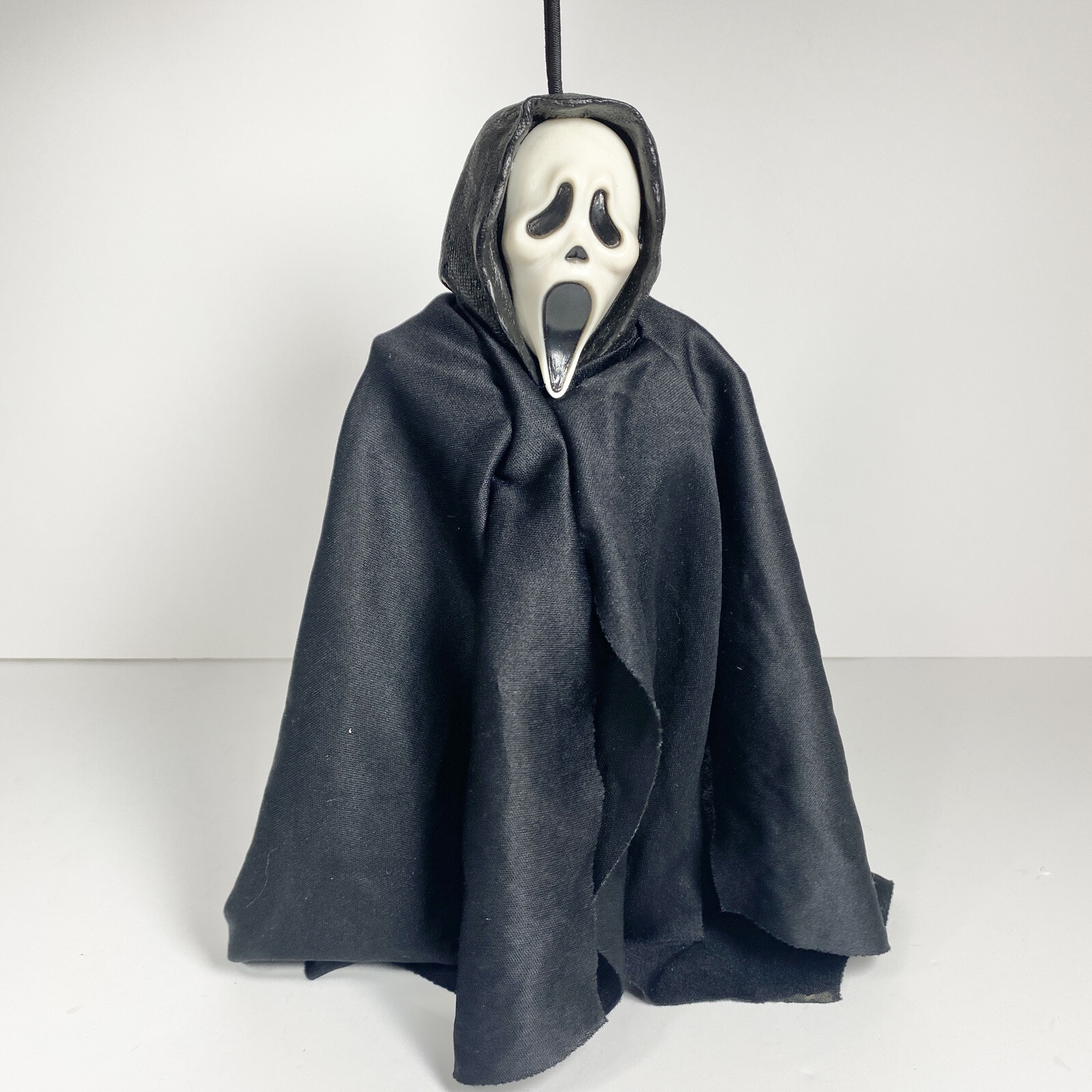 Rare Fun-World Scream Movie Ghost Face Halloween 13” Hanging Decoration ...