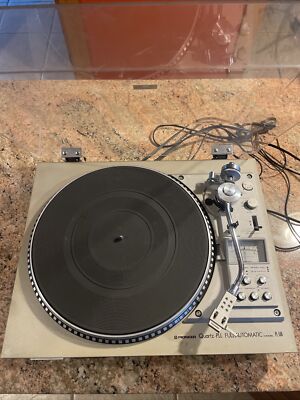 PIONEER PL-560 QUARTZ-PLL FULLY AUTOMATIC TURNTABLE | eBay