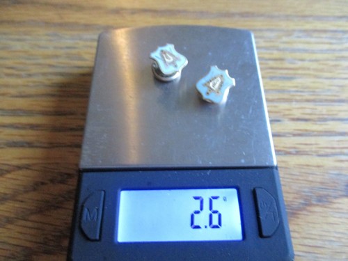 Two Carpenters Union 14K Gold Screw Back Pins 2.6 grams Scrap or Not | eBay