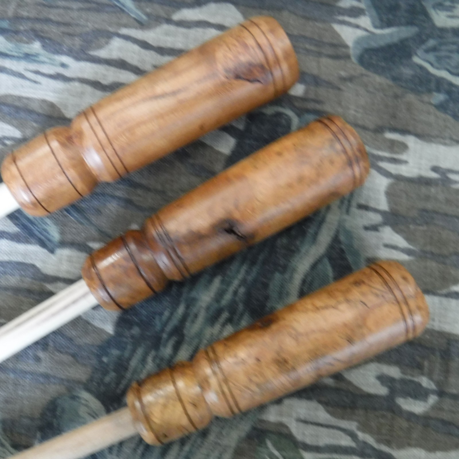 TURKEY CALL FRICTION STRIKER 1 Cherry Burl Hickory TYLERSBURG YELPERS ...