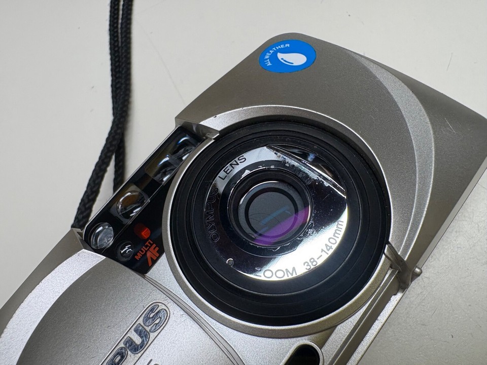 OLYMPUS STYLUS ZOOM 140 DLX 35MM FILM CAMERA 38-140MM WORKING | eBay