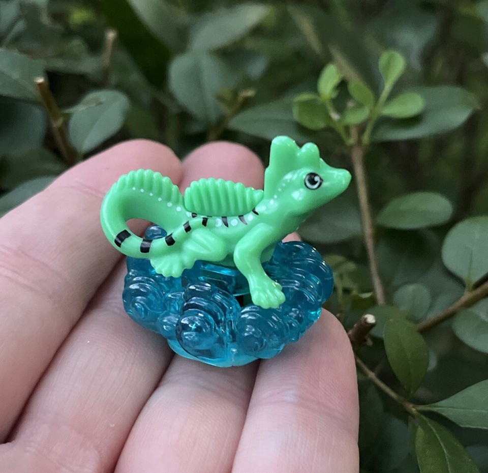 Kinder Surprise Toy Natoons IGUANA DV051 Lizard Green Collectible ...