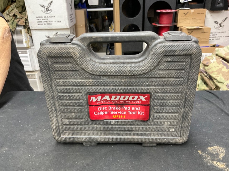 Maddox MF11-1 8pc. Disc Brake Pad and Caliper Service Tool Kit | eBay