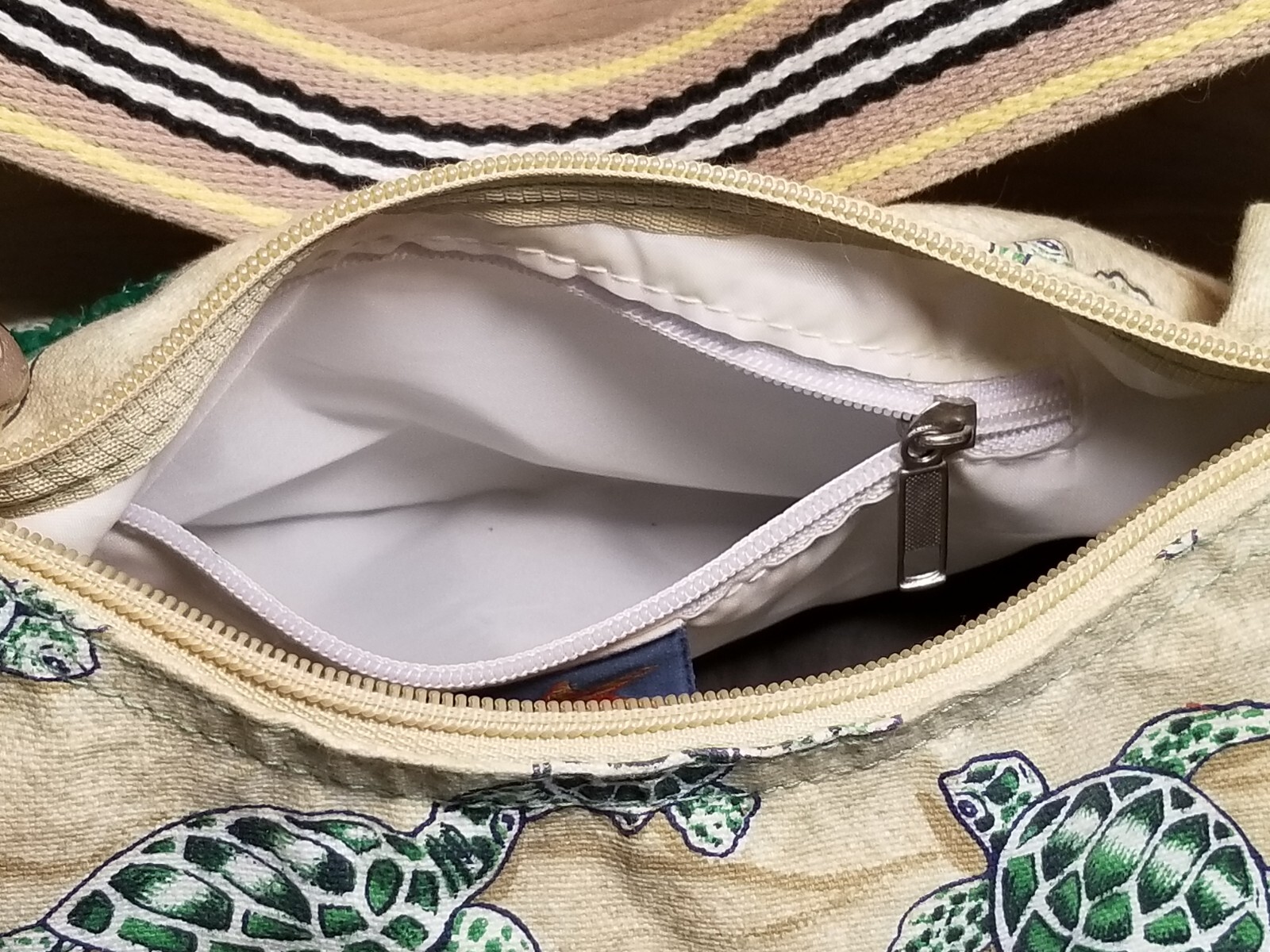 Andrea Tachiera Sun -N- Sand Turtle Purse with Turtle… - Gem