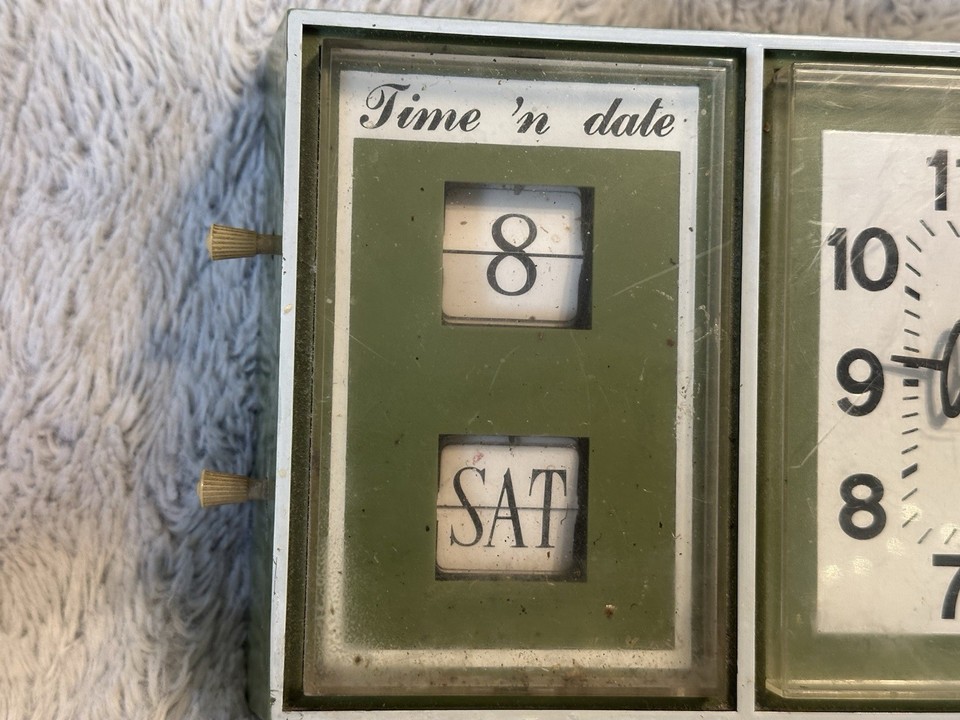 Vintage Westclox Electric Time N Date S 37-A Avocado Green Flip Date ...