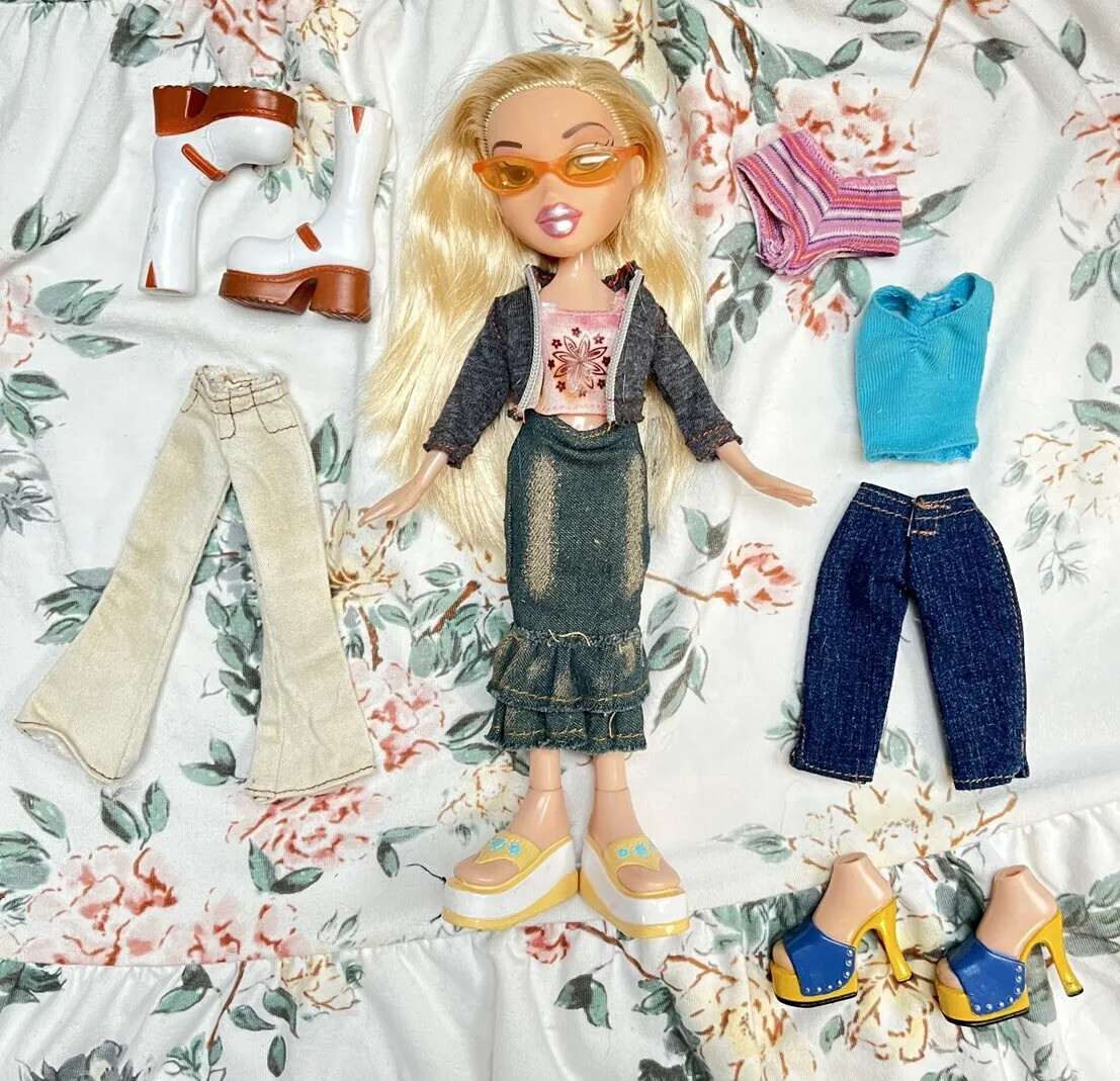 BRATZ Cloe 1st Generation w 3 Outfits EUC Dana Skirt Top Shoppin Spree ...