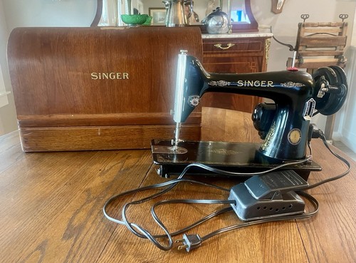 Vintage Working 1950 Singer Sewing Machine Model 66 With Wooden Case | eBay