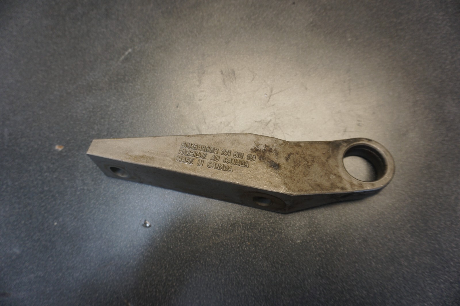 2004-2005 Sea-Doo OEM Exhaust Pipe Support Bracket 274001131 3D RFI ...