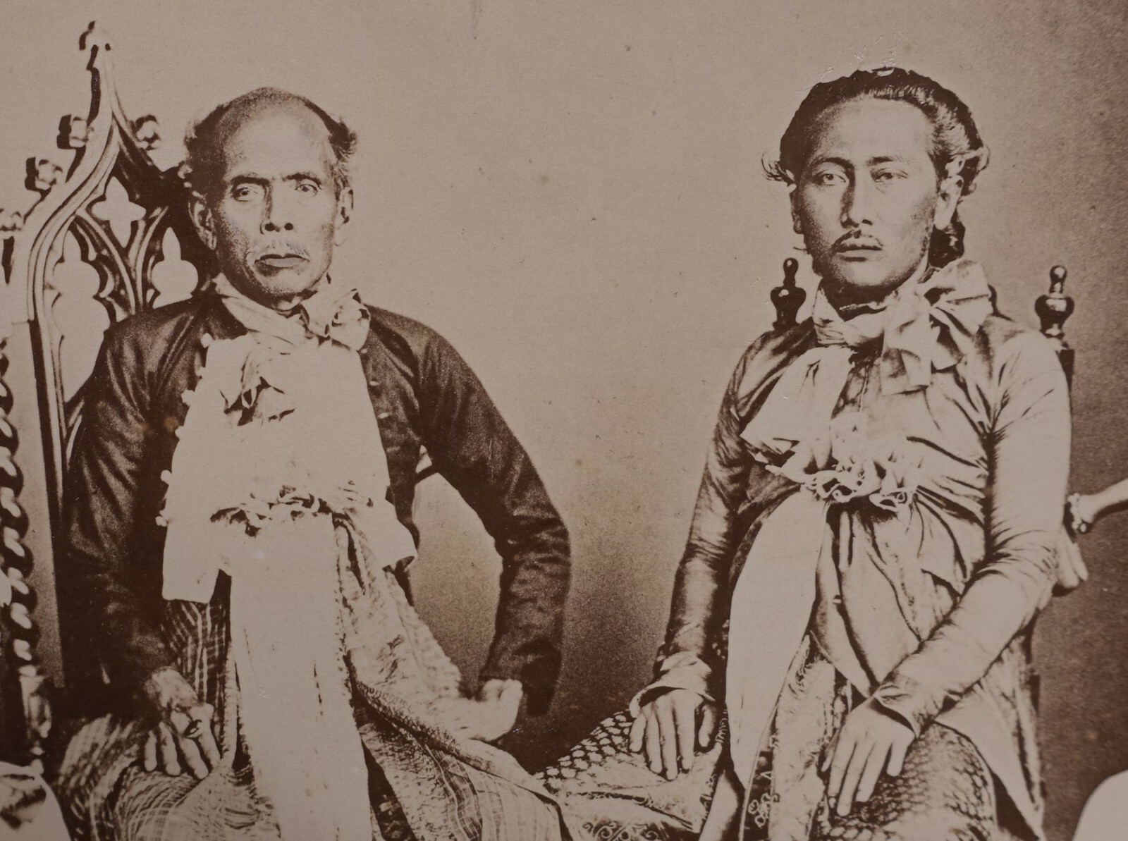 Original-Photographie Java um 1870 Fürst von Lombok -- Woodbury & Page ...