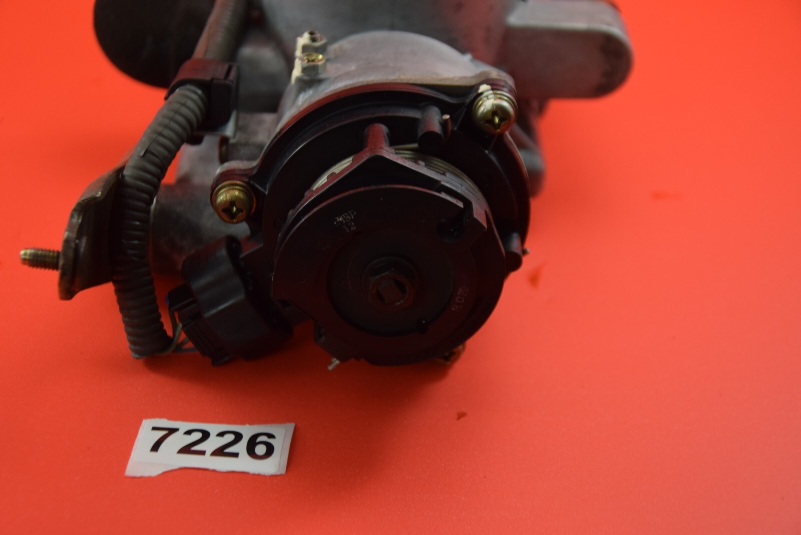 2001-2002 Toyota Sequoia 4.7L LX470 Throttle Body Valve Assembly D#3 ...