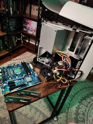 Alienware Aurora R11 Gaming PC Desktop - i7-10700F@2.90GHz - 1TB SSD ...