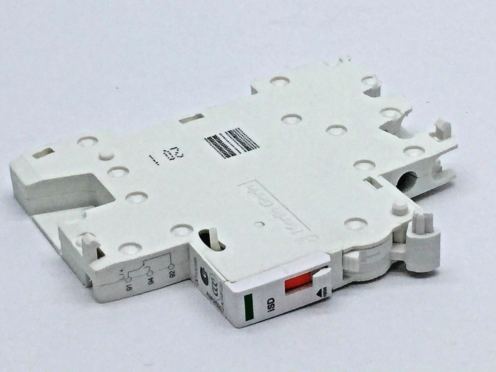 Schneider A9A26927 Acti9 iSD Auxiliary Contact 2A DC 6A AC 240-415VAC ...