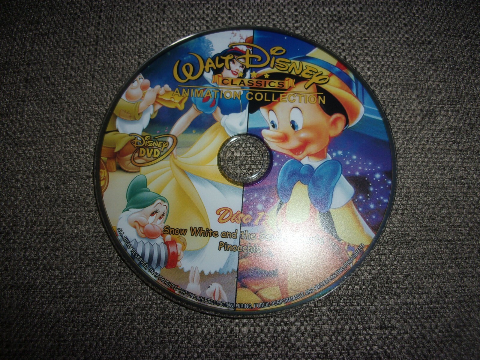 SNOW WHITE AND THE SEVEN DWARFS & PINOCCHIO ON ONE DVD - NEVER WATCHED ...