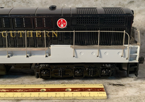 Williams Electric Trains O Gauge Southern RR 2351 Engine | eBay