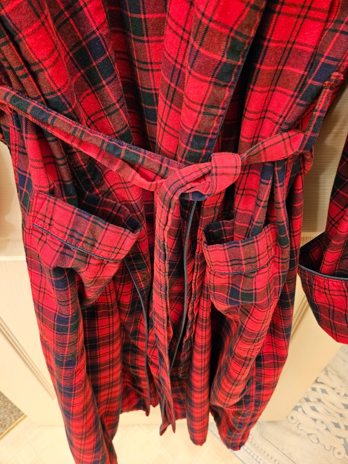 Viyella All Season Robe Men’s L Red Black Tartan Plaid 80/20 Cotton ...