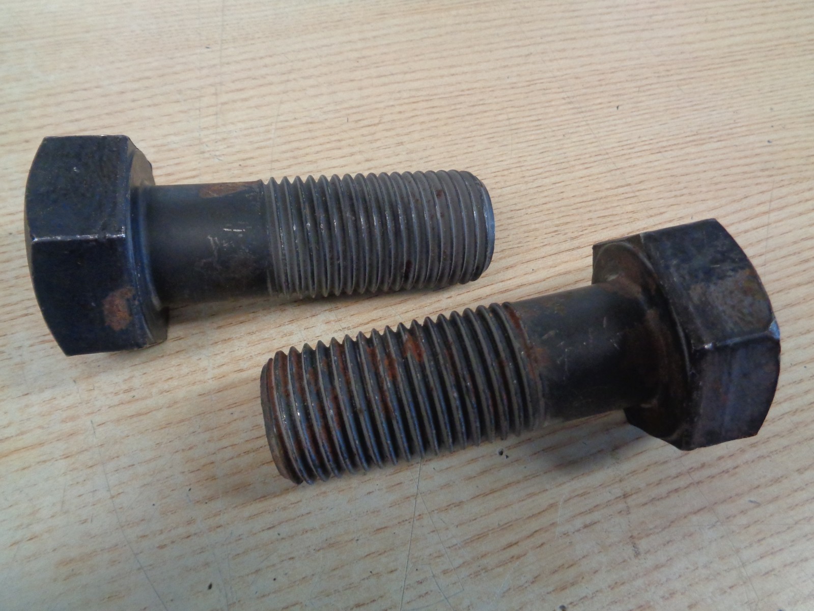 01010-63080 Komatsu Bolt (Pack of 2) 30mm 3.0 X 80mm | eBay