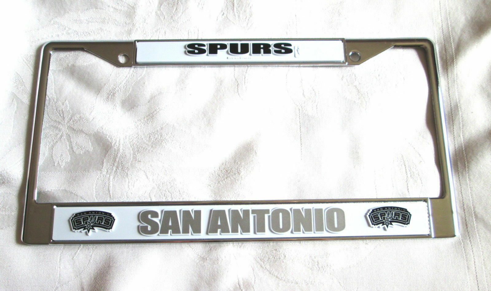 SAN ANTONIO SPURS EMBOSSED CHROME LICENSE PLATE FRAME #12 - NEW | eBay