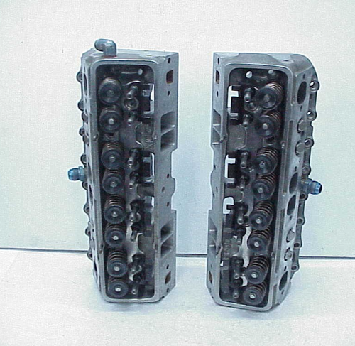 2 Brodix 23° SB Chevy Ported Aluminum Heads with Titanium Valves ...