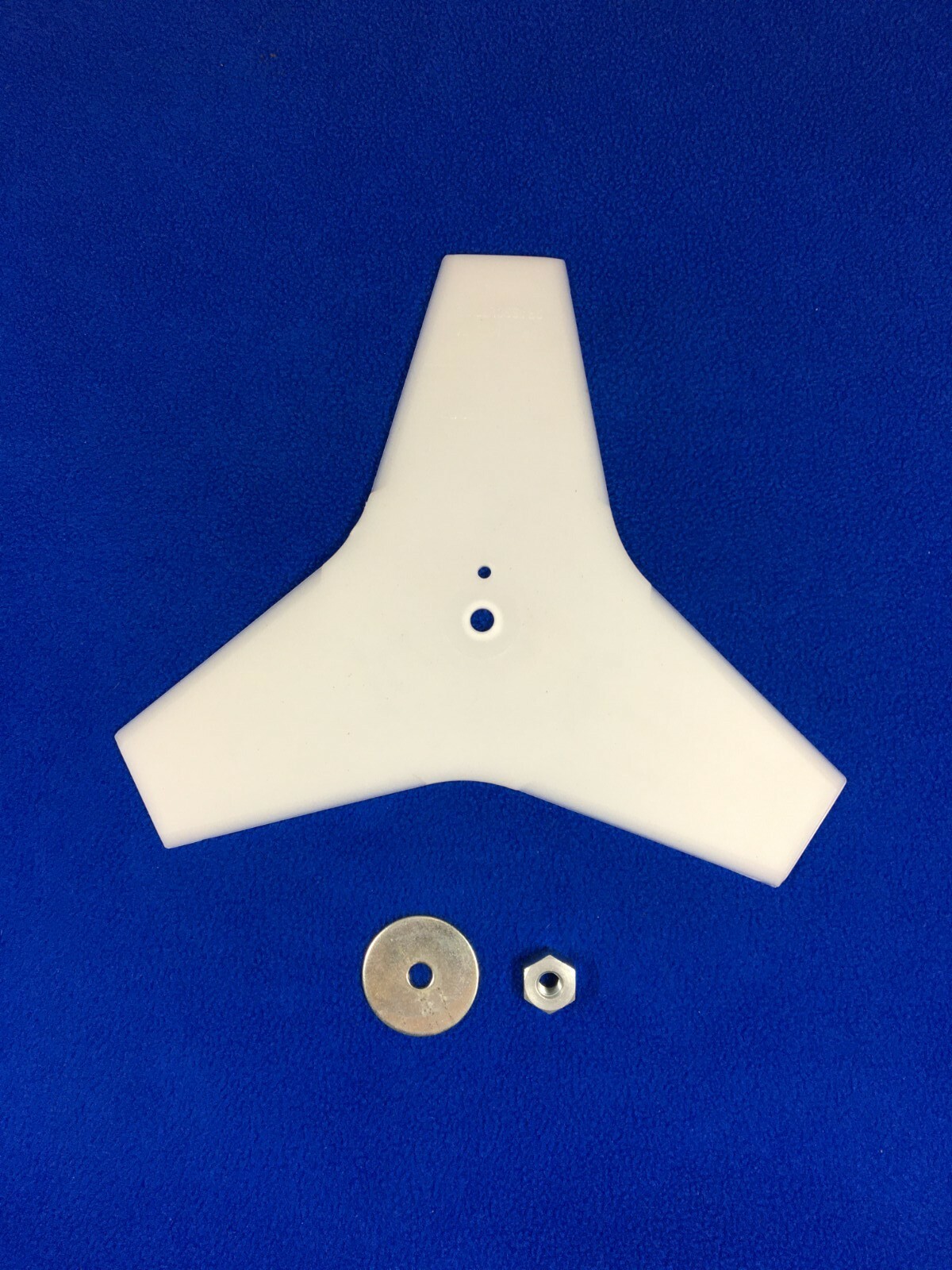 AUSTRALIAN MADE -Line Trimmer Triple Blade 8mm Centre (2 Pack),8mm x 1. ...