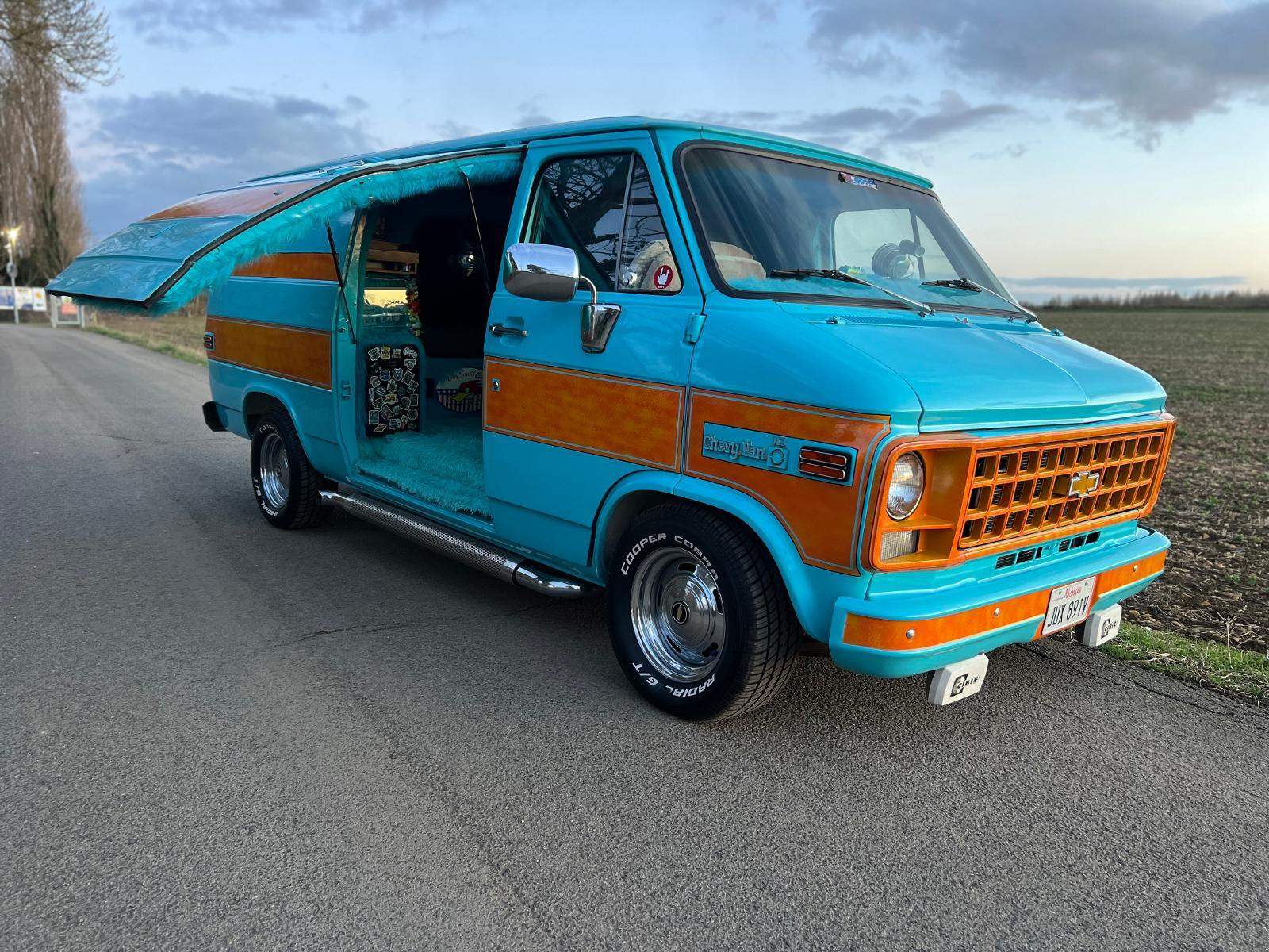1976 Chevrolet G10 Custom Boogie Van V8 Auto - UK American Cars