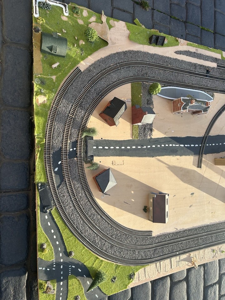 OO Gauge Model Railway Tracks Buildings Scenery Hornby Layout Spares Or ...