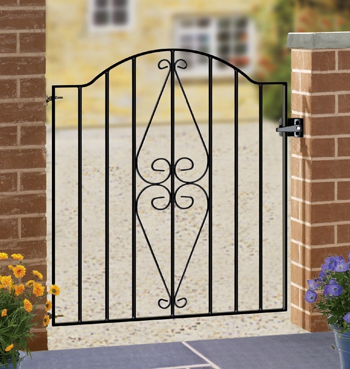 Stira Scroll Garden Gate 880 & 955mm GAP x 942mm H Galvanised Wrought ...