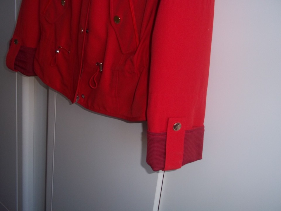 Marks M&S sz 10 red stormwear body sensor jacket BNWOT gold studs ...