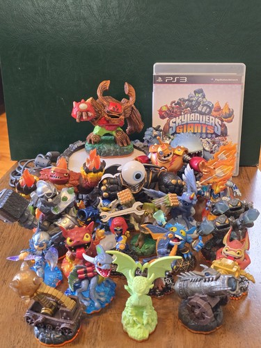 Skylanders Giants 24 Figures, PS3 Game, Base - Bundle Lot | eBay