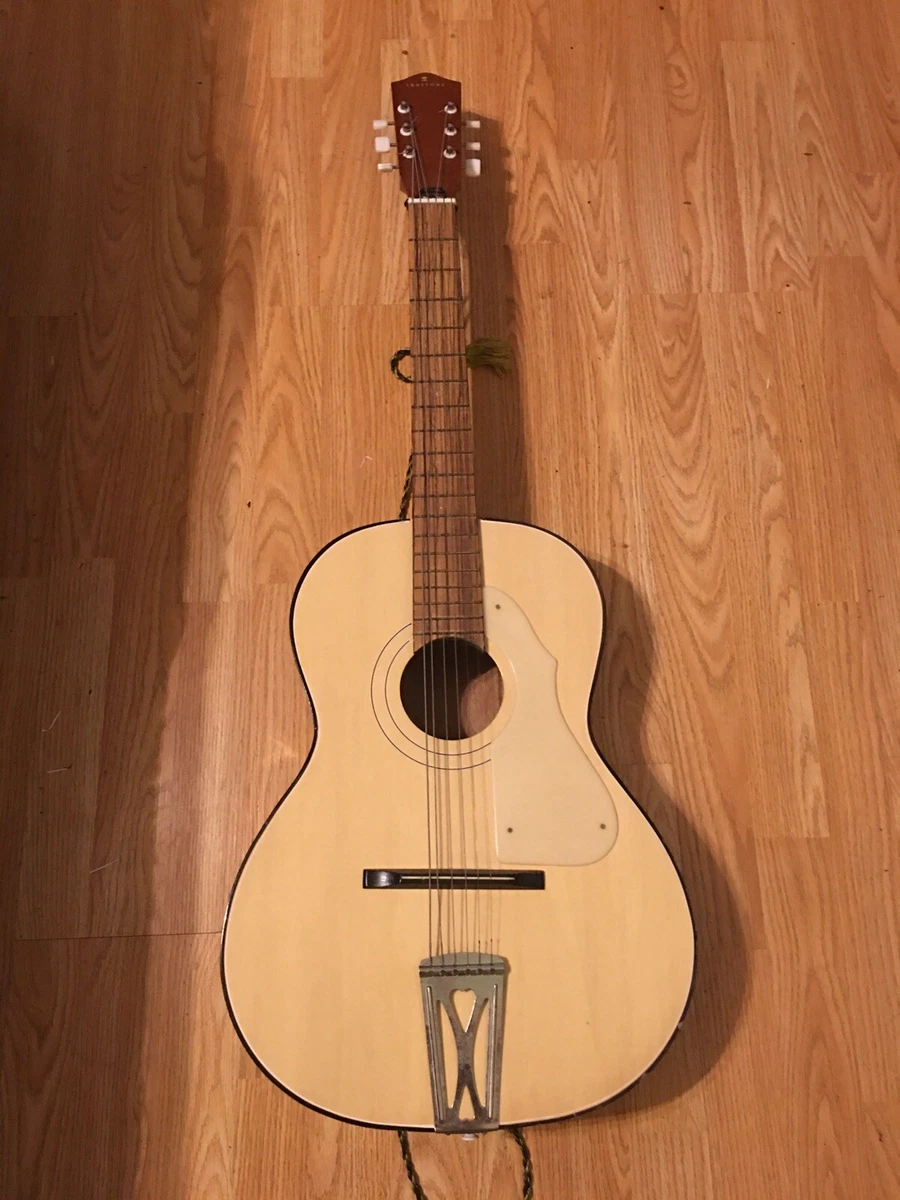 Vintage Guitar Photography