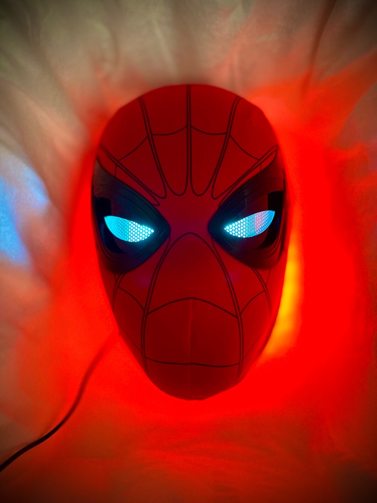 Cinematic Movable Lens Spiderman Mask - Gem