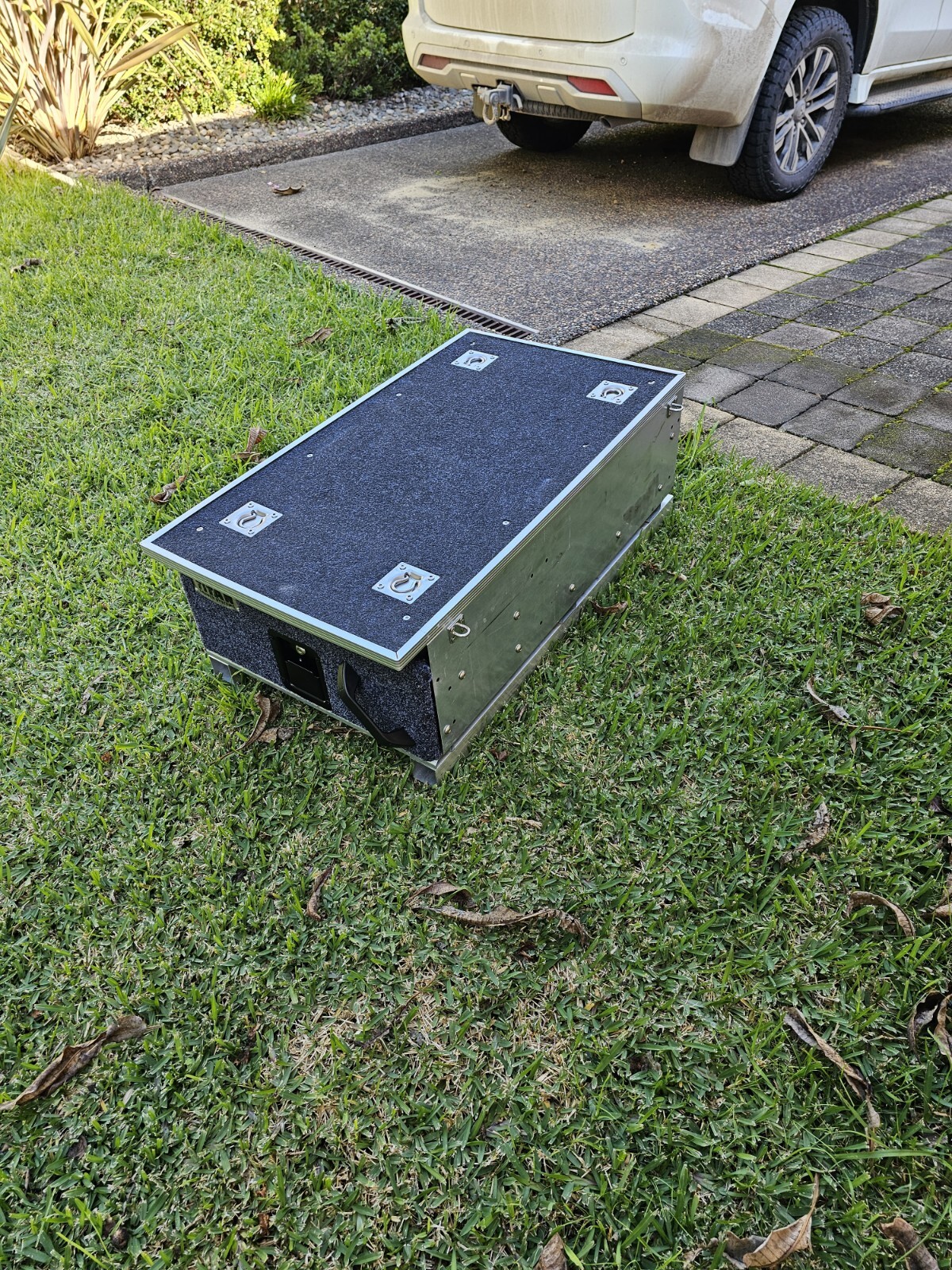 Tritan 4wd draw slides and SS table | eBay