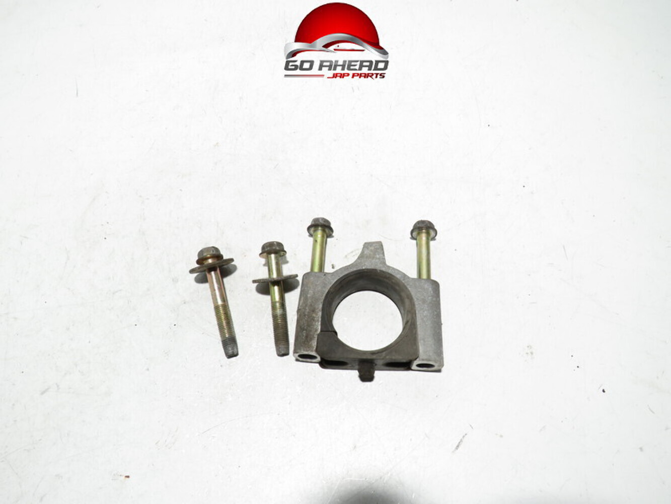LEXUS IS200 IS300 99-05 POWER STEERING RACK CLAMP & BOLTS | eBay