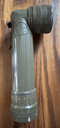 U.S. MILITARY ISSUE FULTON MX-991/U OD GREEN ANGLEHEAD FLASHLIGHT MADE ...
