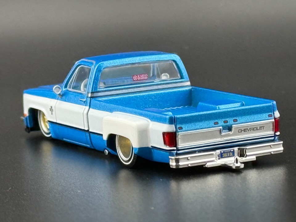 Kaido House x Mini GT Chevy Silverado Dually Vintage Spec V1 #192 1/64 ...