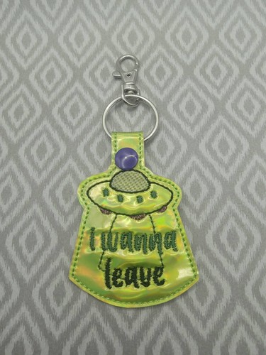 "I Wanna Leave" Alien Flying Saucer UFO Handmade Keychain with Swivel ...