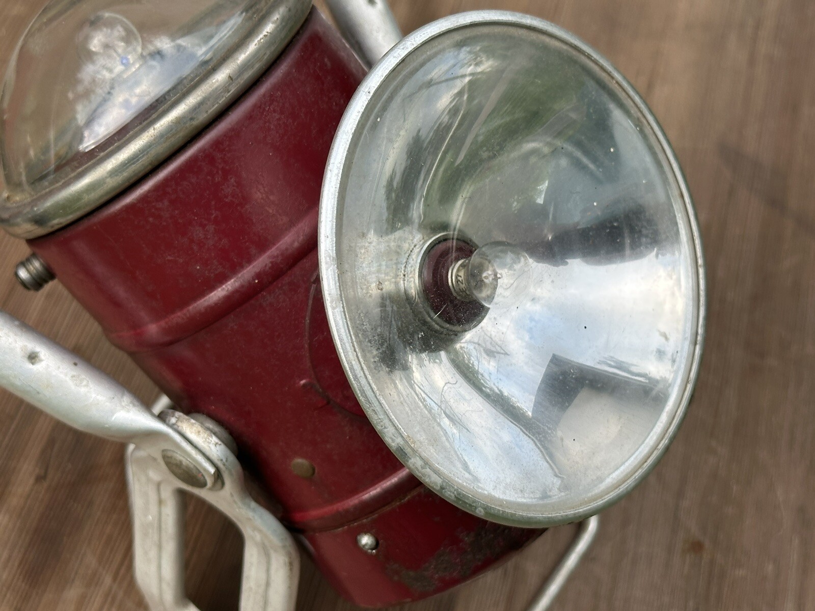 Vintage Battery Operated Economy Electric Lantern Co. Hand-Held Lamp ...