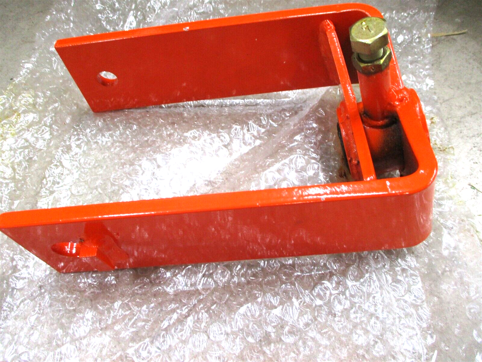 76543-90010 KUBOTA FRONT MOUNT MOWER DECK WHEEL BRACKET HOLDER KIT RC60 ...