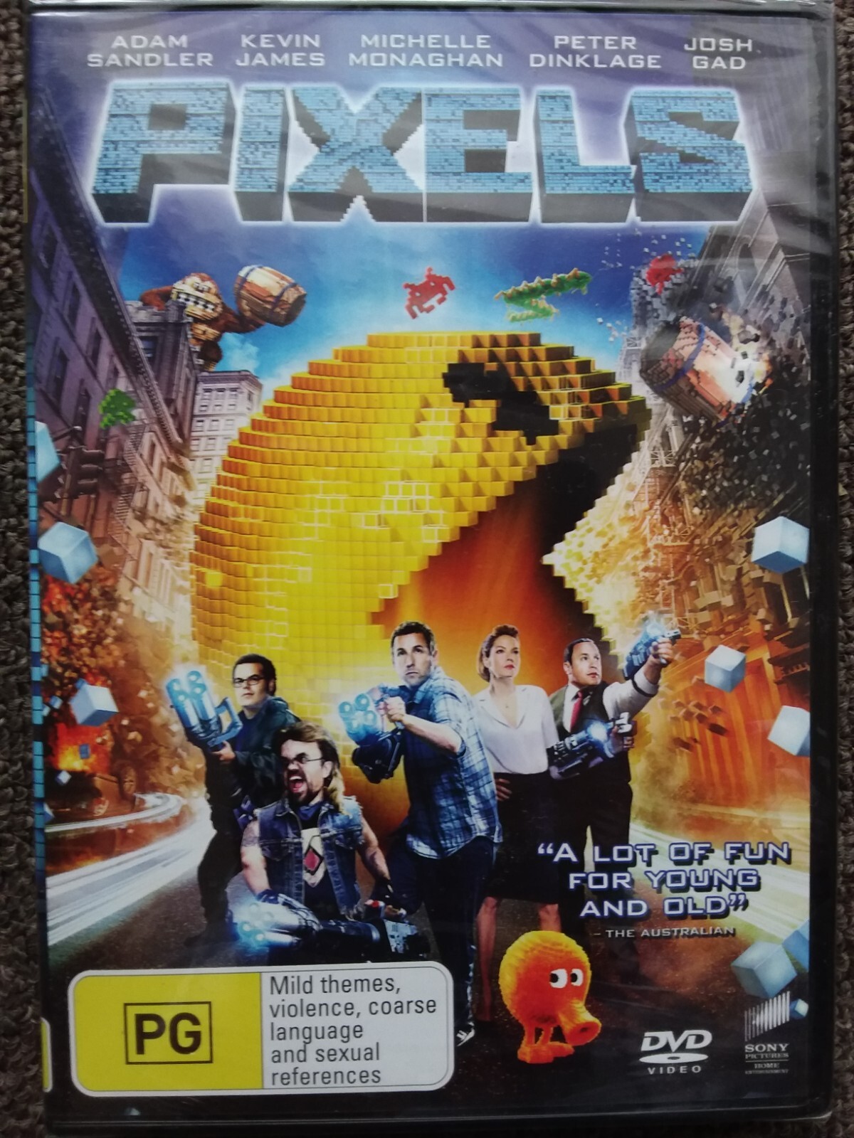 8 X COMEDY BULK DVDS-PIXELS/RIDE ALONG 2/BAD NEIGHBOURS/TED 2/BAD ...