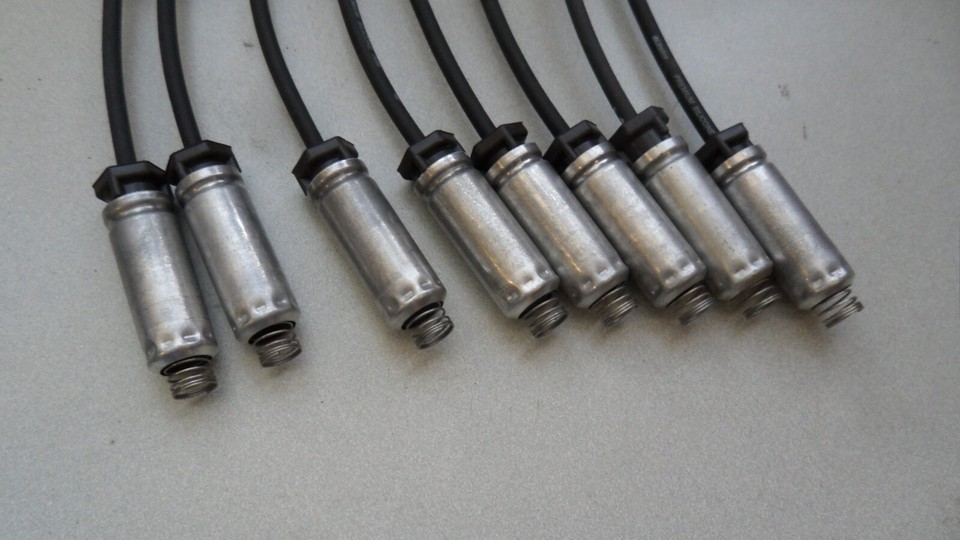 LS3 Chevy Crate Engine Set of 8 Spark Plug Wire W/ Heat Shield Hot Rod ...