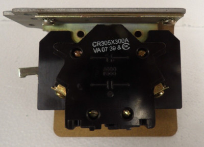 GE CR305X300A AUXILIARY CONTACT KIT 600VAC 250VDC,USED | eBay