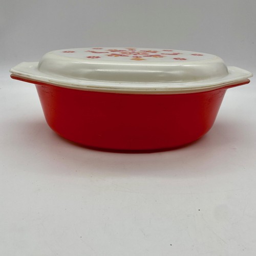 Vintage PYREX Friendship Red 045 2 1/2 QT. Casserole Dish With Milk ...