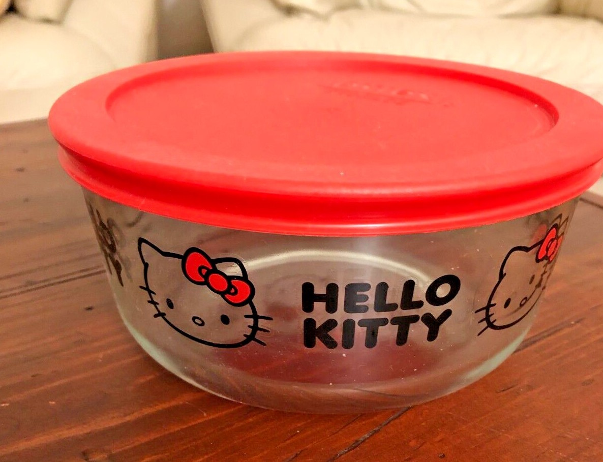 Corelle Hello Kitty dinnerware set, Pyrex Measuring Cup, Containers ...