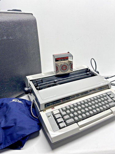 Smith Corona Memory Correct 200 Electric Typewriter- case, cover & 4 ...