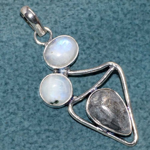 Exclusive Fiery Labradorite Rainbow Moonstone 925 Silver Plated Pendant ...
