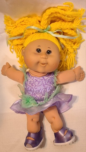 Small Cabbage Patch Doll Great Condition | eBay