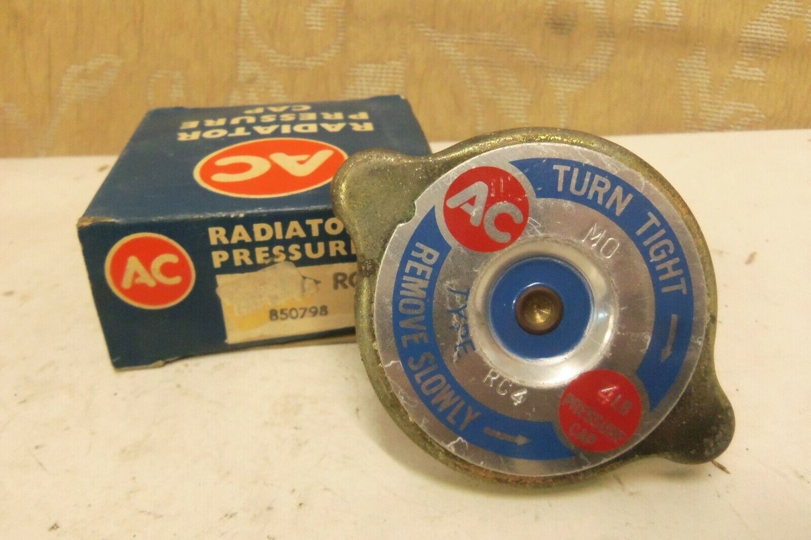 NOS AC DELCO FORD Zodiac MG ZA MGA JAGUAR XK140 TRIUMPH TR2 TR3 RC4 ...