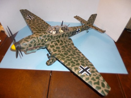 ULTIMATE SOLDIER 1/18 GERMAN JU-87 STUKA DIVE BOMBER | eBay
